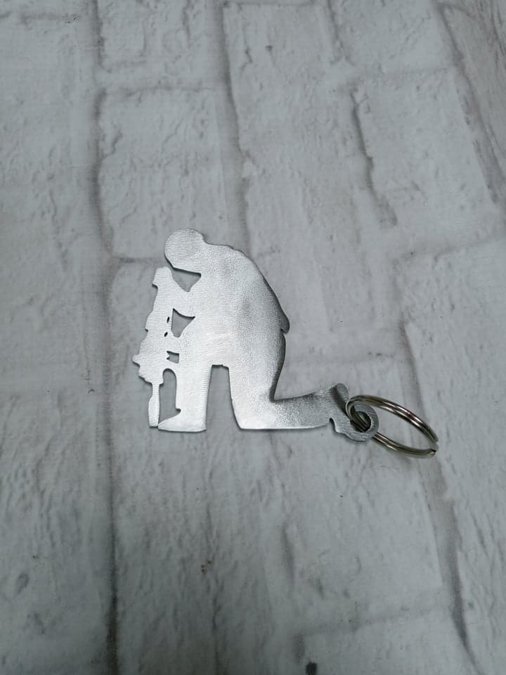 Kneeling Key Chain – Nashville Metal Art